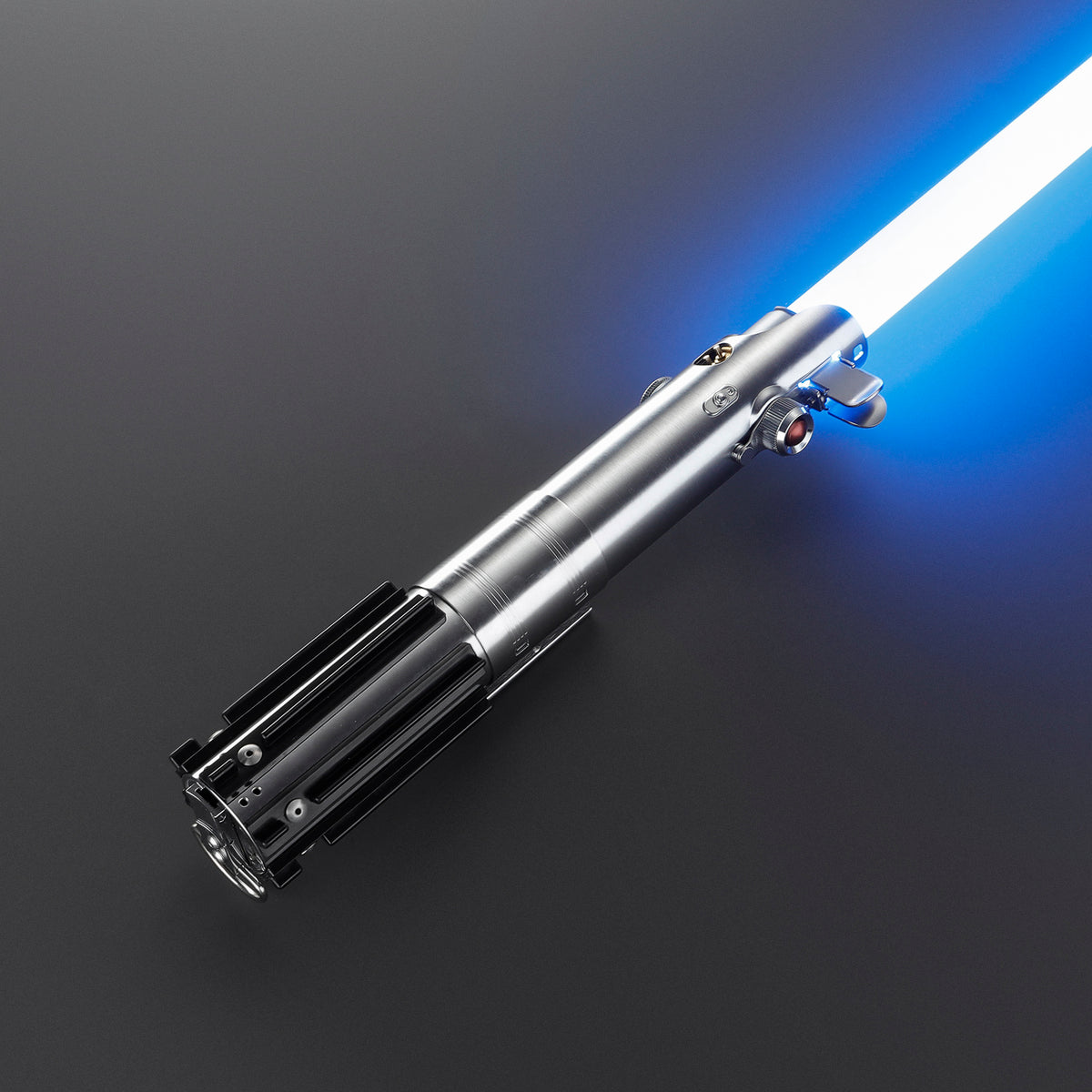The Skywalker Graflex lightsaber - EpV & VII - NEW DESIGN – The Saber ...